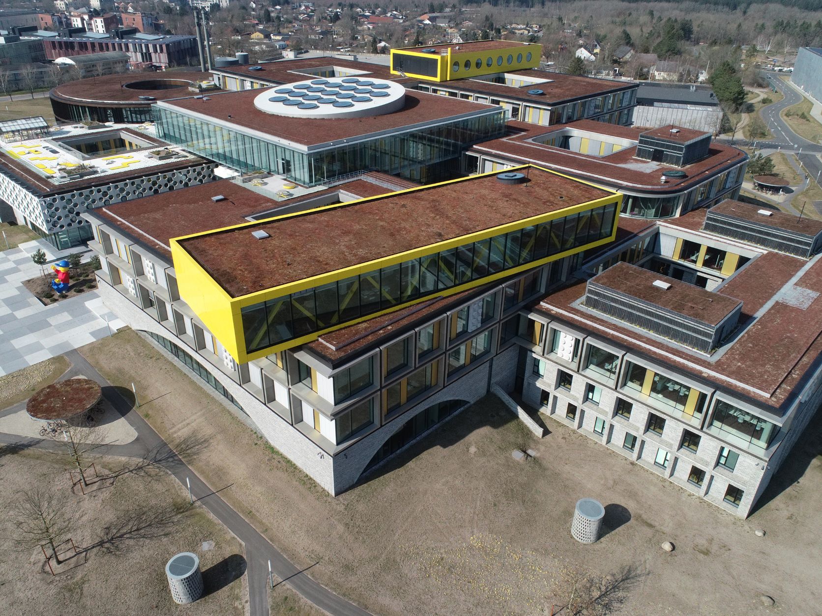 LEGO® Campus. A model of playful approach to design - DAS Interiors
