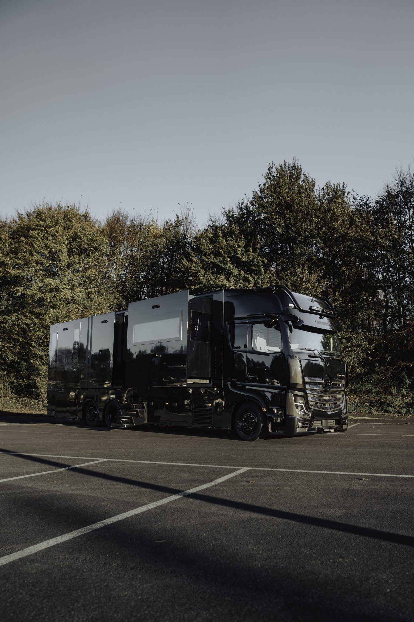 BRABUS BIG BOY 1200: sculpting luxury on wheels - DAS Interiors