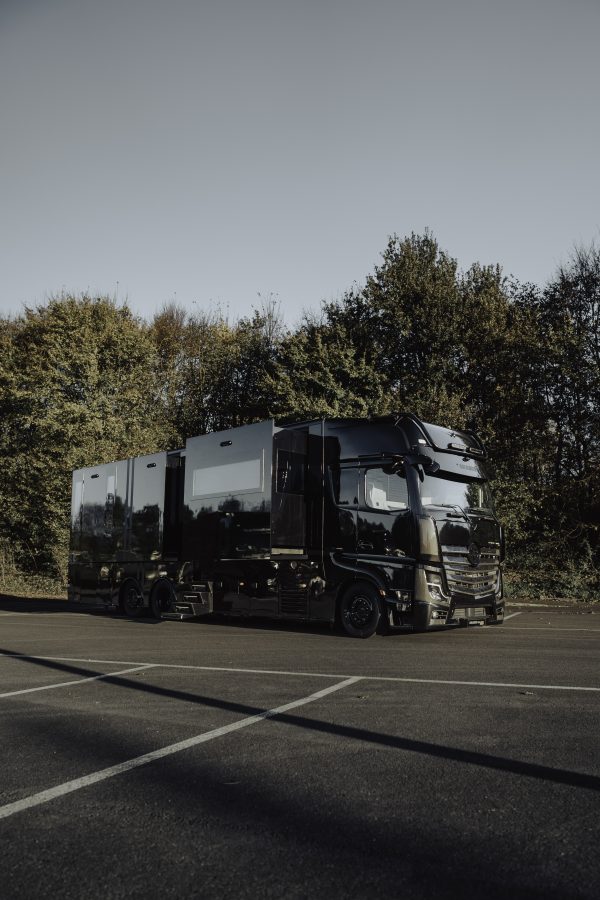BRABUS BIG BOY 1200: sculpting luxury on wheels - DAS Interiors